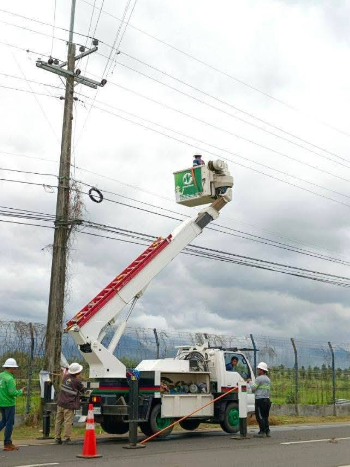 Tornado disrupts power supply in Negros Occidental