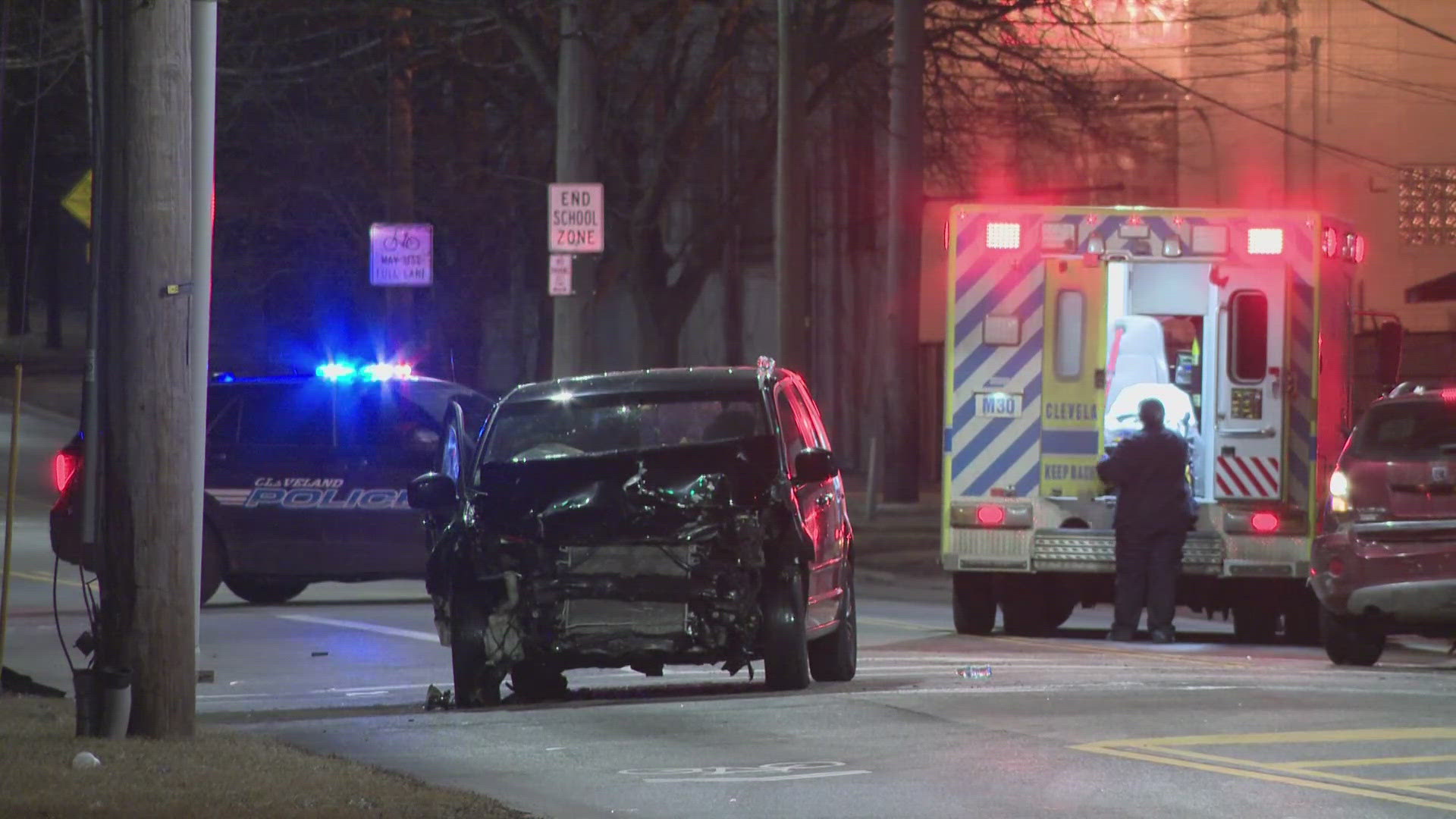2 people in serious condition after 6 hurt in overnight Cleveland crash
