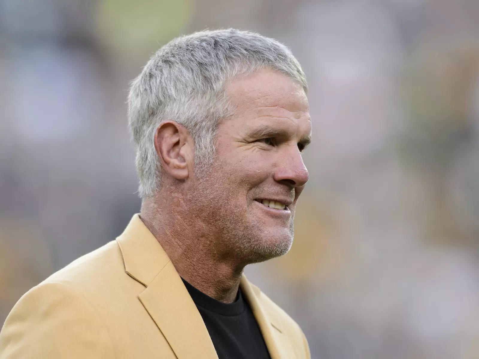 NFL legend Brett Favre’s recent video causes a stir among fans with ...