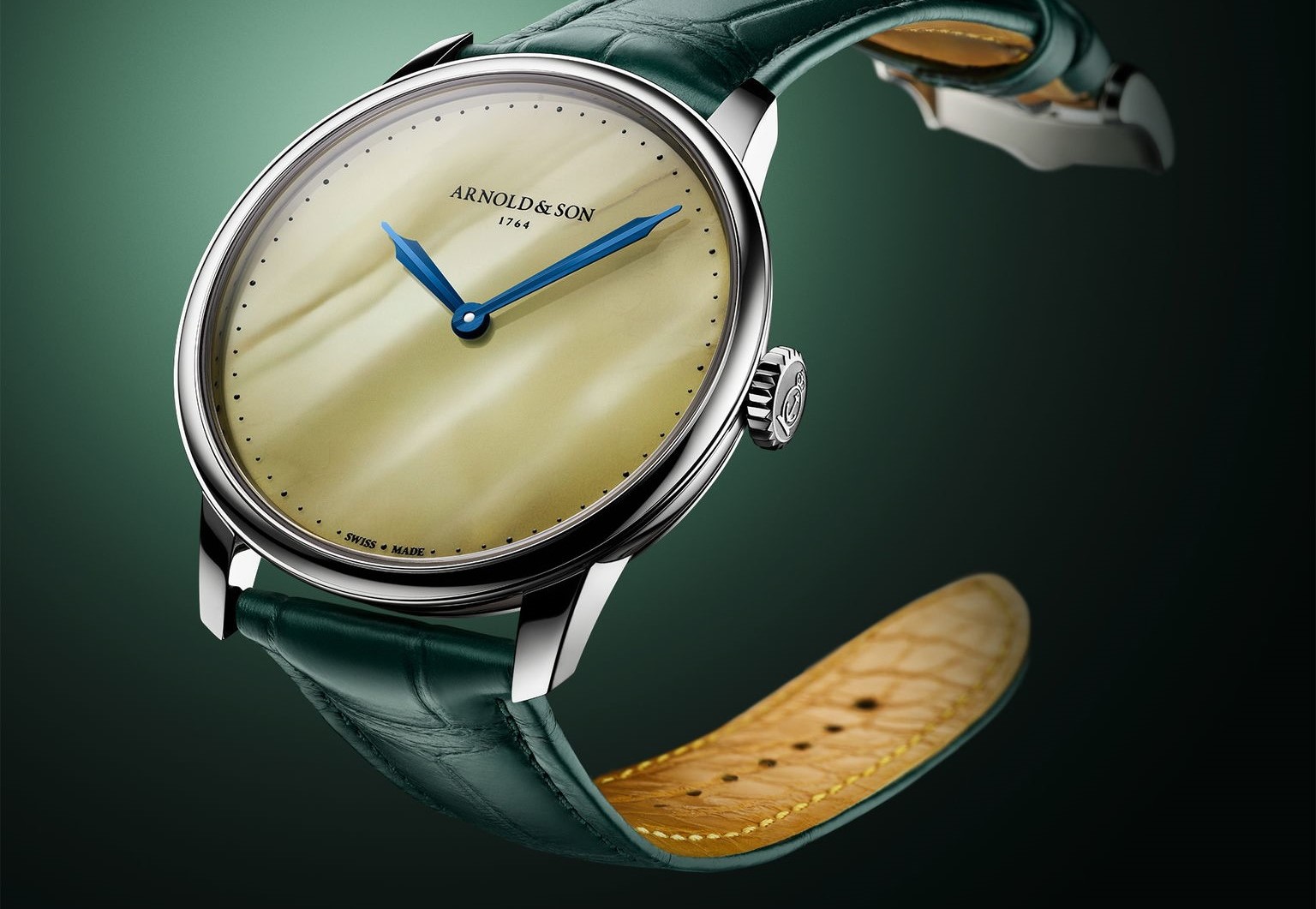 HM Steel Amber by Arnold & Son: a minimalist watch with a unique amber dial