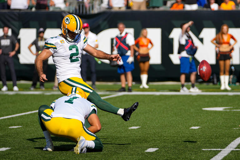 Kicker Mason Crosby officially retires in green and gold Friday