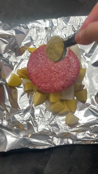 Easy Foil Pocket Dinner