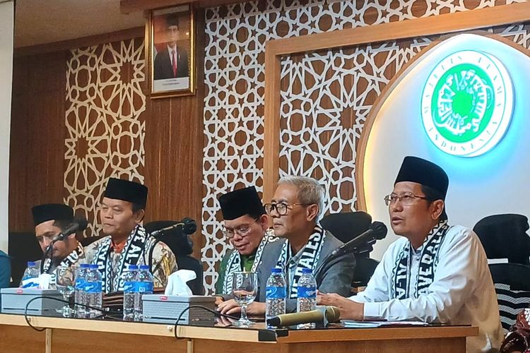 Viral Video Saifuddin Ibrahim Sebut Babi Guling Halal dan Ucapkan Takbir, MUI: Memang Biasa Ngaco!