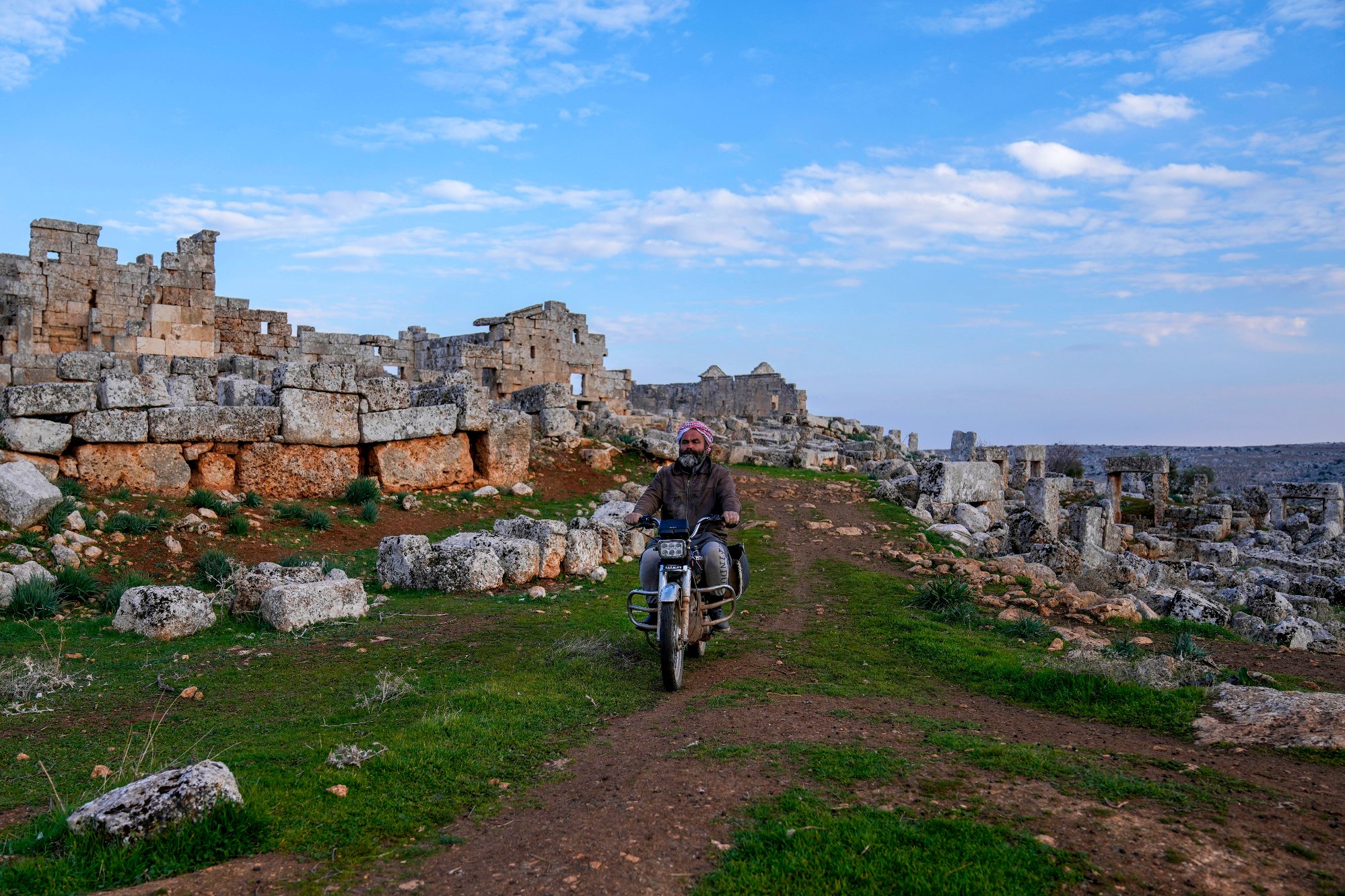 FN: Over 300.000 flyktninger har returnert til Syria siden starten av ...