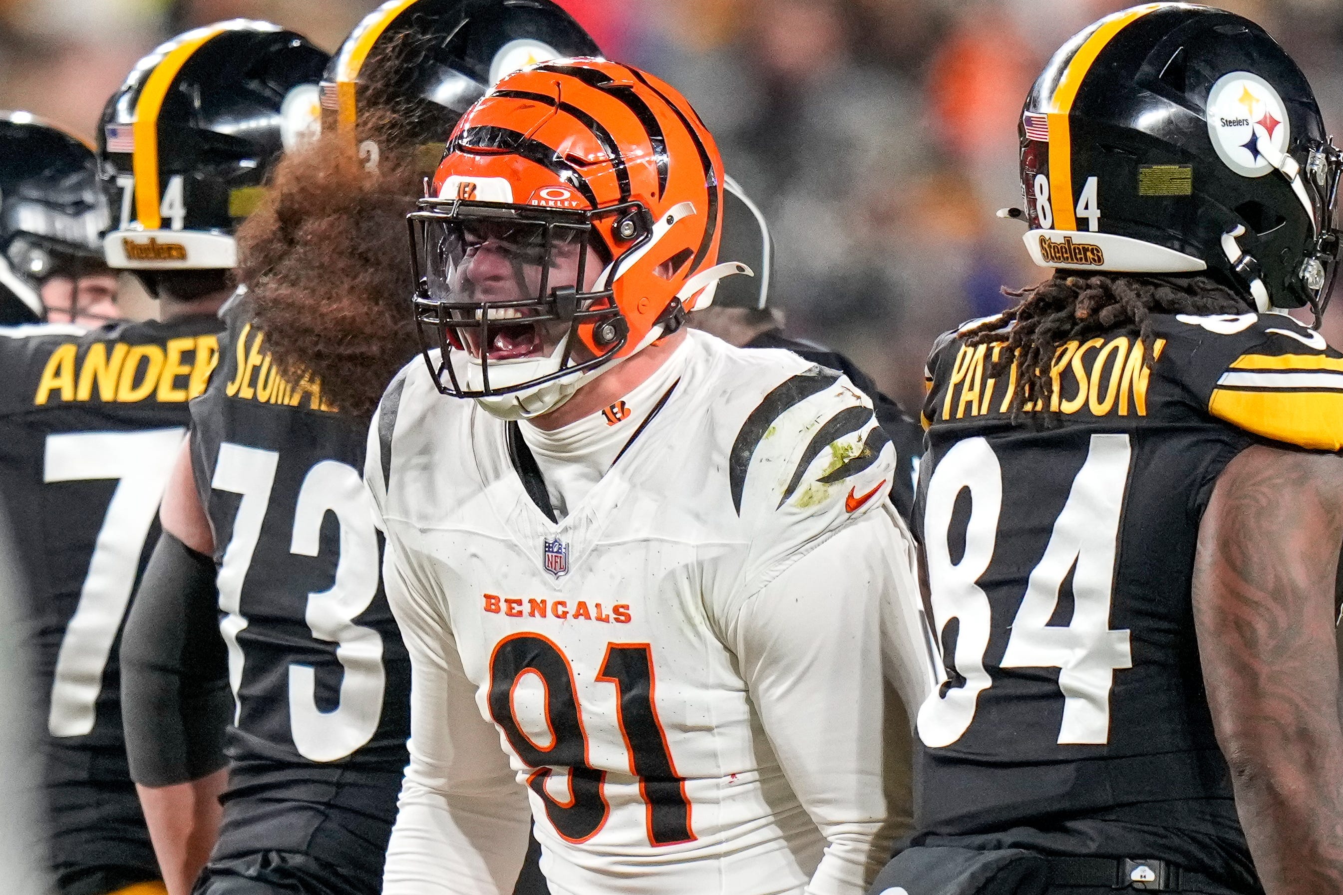 Commanders among the teams who pushed for Trey Hendrickson