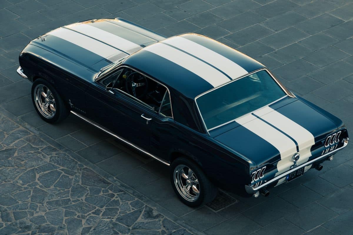 15 Classiest Cars of the 1960s