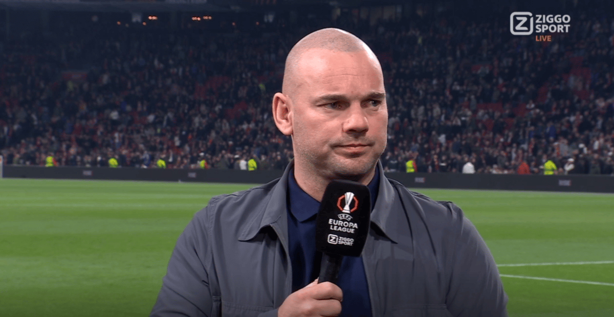 Sneijder (1,70m) verbouwereerd tijdens Ajax - Frankfurt: 'Ik had die ...