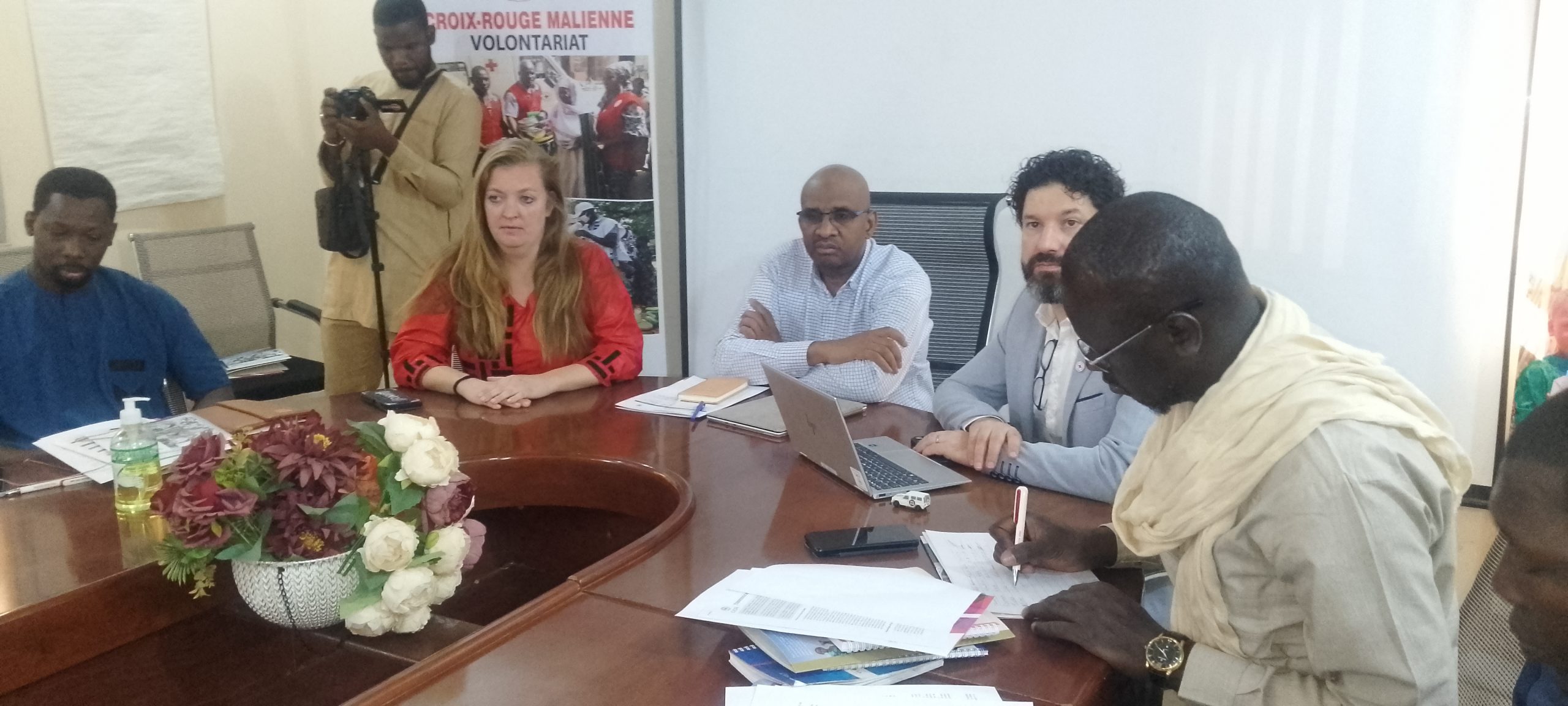 Opérations humanitaires en 2024 : Bilan du Mouvement Croix-Rouge et ...