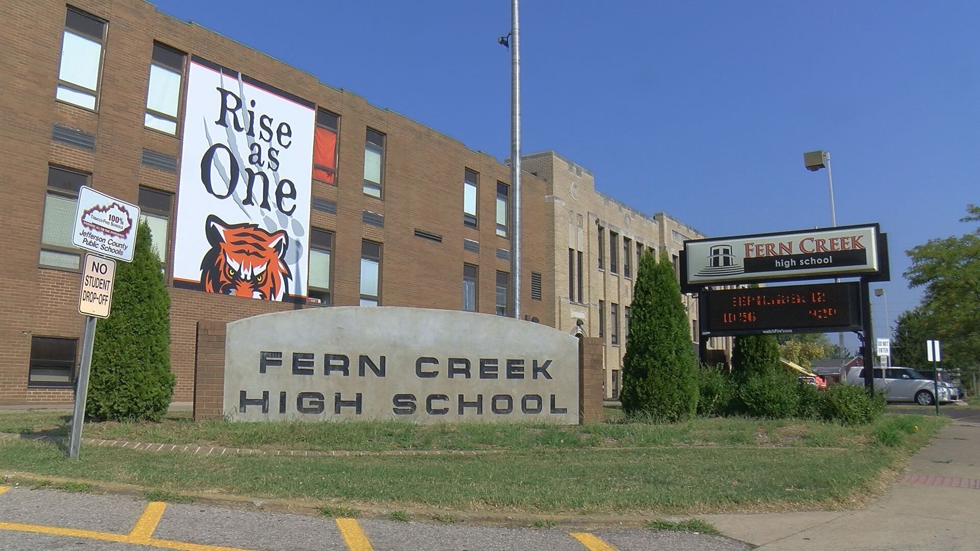 Fern Creek High School shares success of pilot program banning cell ...
