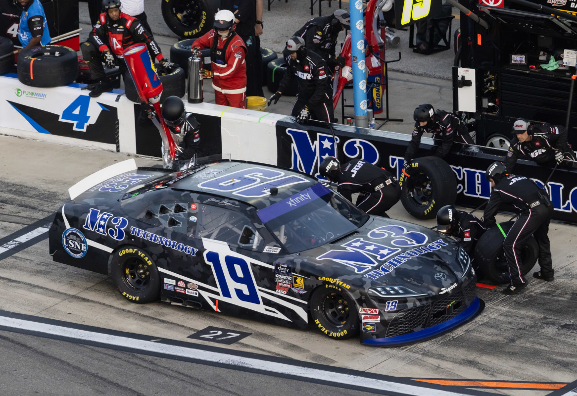 NASCAR Driver Shockingly Reveals He Delivered His Child in McDonald’s ...