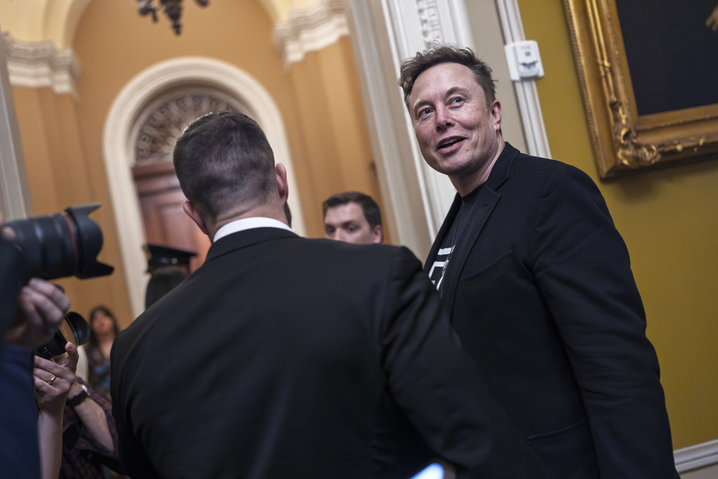 Elon Musk tells Republican lawmakers he's not to blame for federal firings Elon Musk tells Republican lawmakers he's not to blame for federal firings