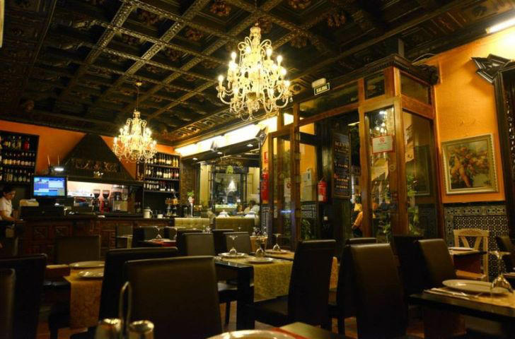 Tiene más de 600 años y es la taberna más antigua de España: dónde ...