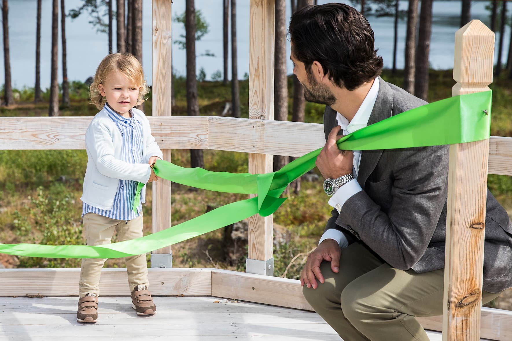 Bald hat Carl Philip den ersten Termin als Vierfach-Papa