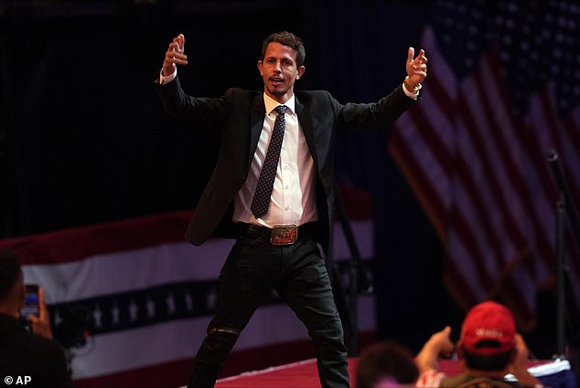 Trump being pressured to cut Puerto Rico off from the US completely