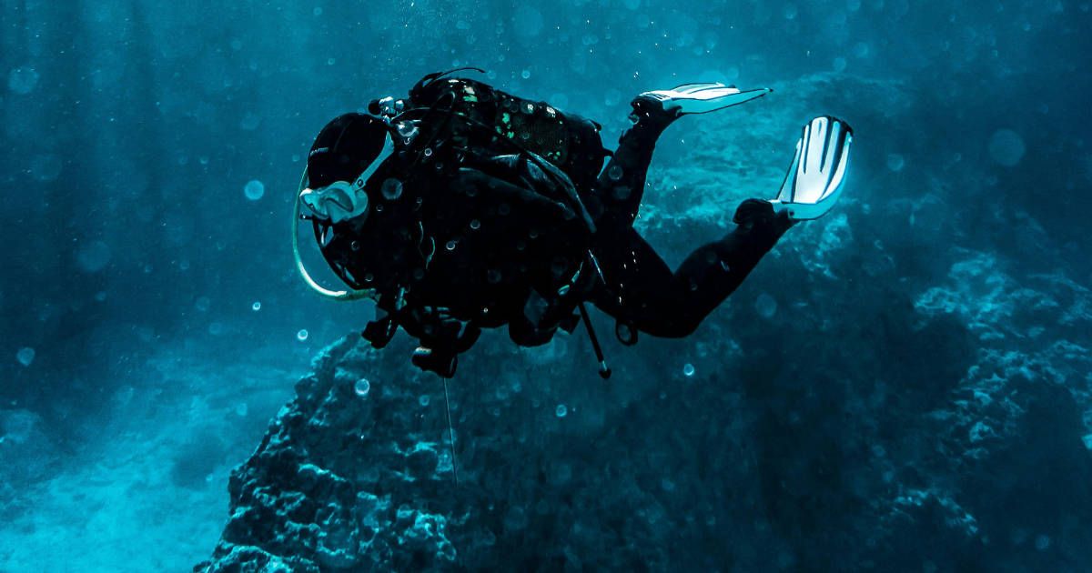 Scuba Diver Finds 'Ocean Graveyard' in North Carolina — Then He Took a ...