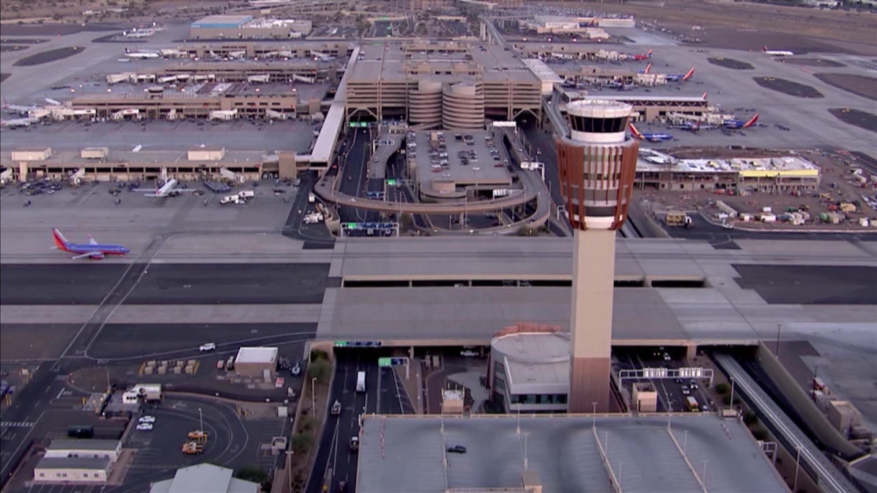 Sky Harbor affected by London Heathrow Airport closure: Here's what to know