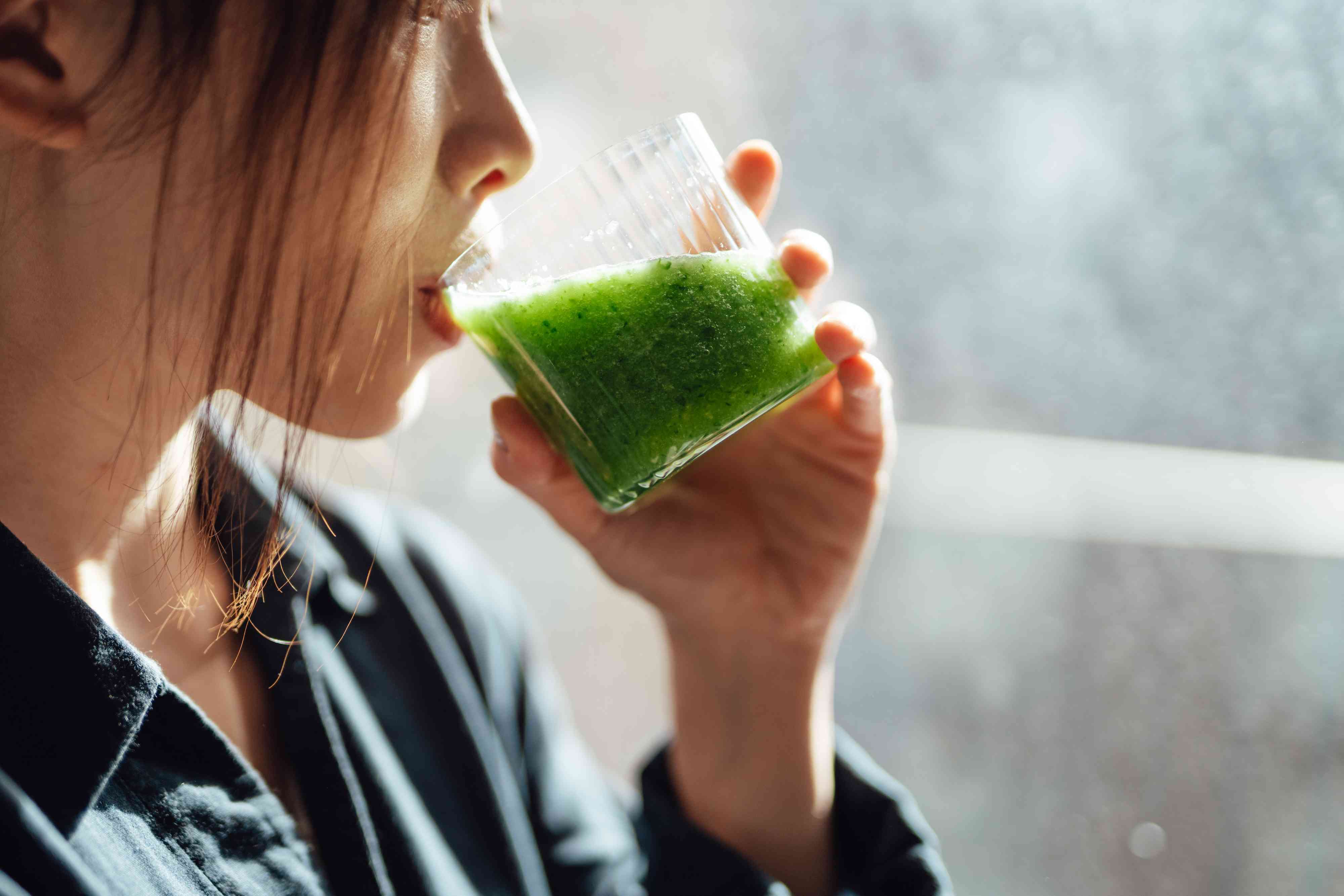 Should You Try Juicing? The Health Benefits and Risks You Need to Know