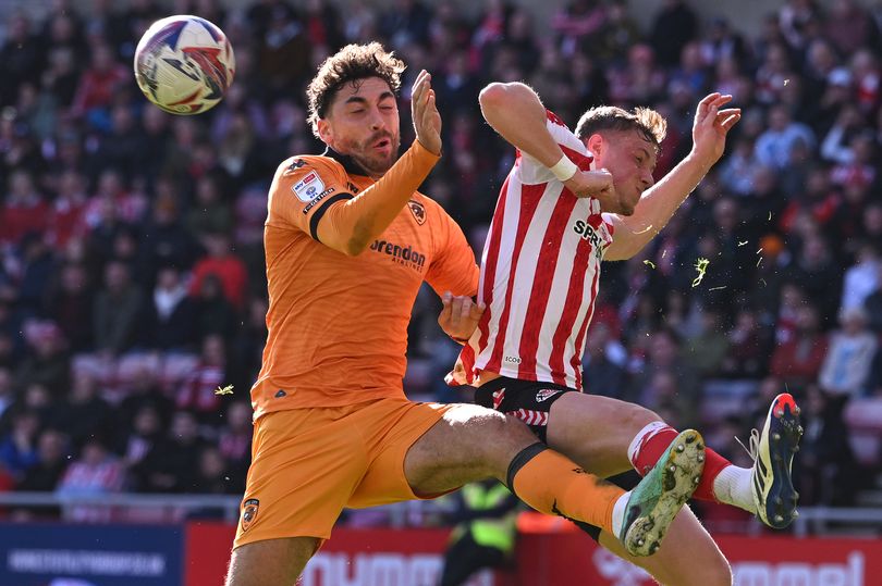 Matt Crooks return decision in Hull City's predicted starting XI to ...