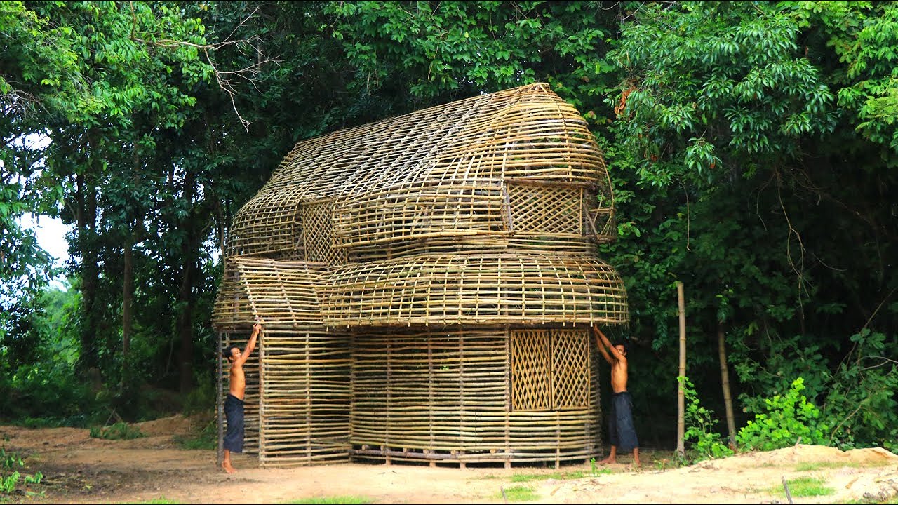 Building a Modern 2-Story Bamboo House in the Jungle