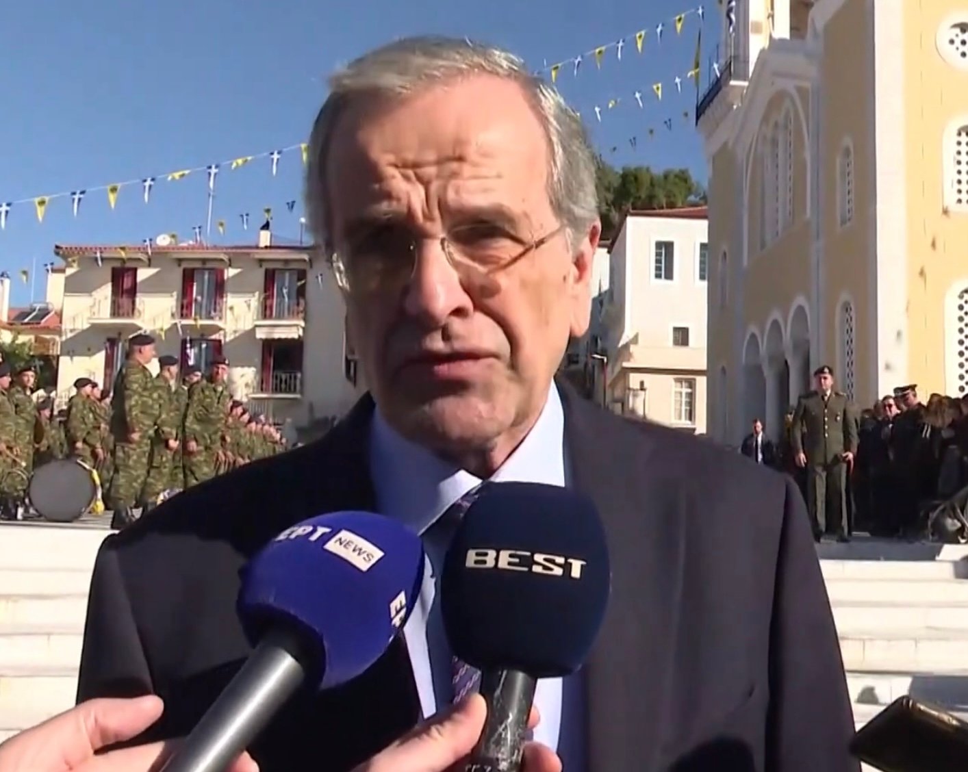 Βαρυσήμαντη συνεντευξη του Αντωνη Σαμαρα στον Αντ1 με βέλη κατά της ...