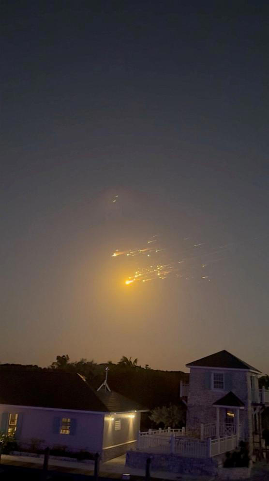 SpaceX loses another Starship in latest launch, with debris seen ...