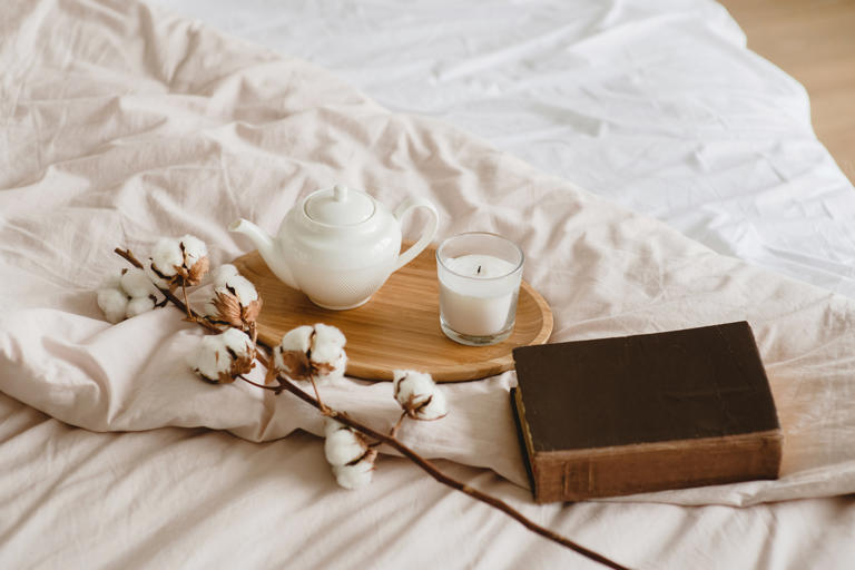 Magical Moons & the Total Lunar Eclipse: Rituals for Releasing & Recharging