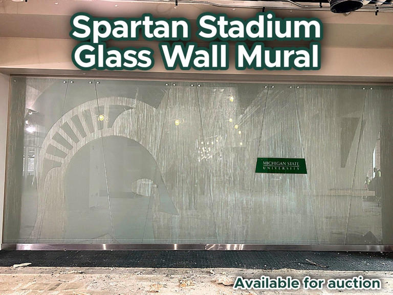 Dreamed of having a glass Spartan mural at home? Now's your chance to ...