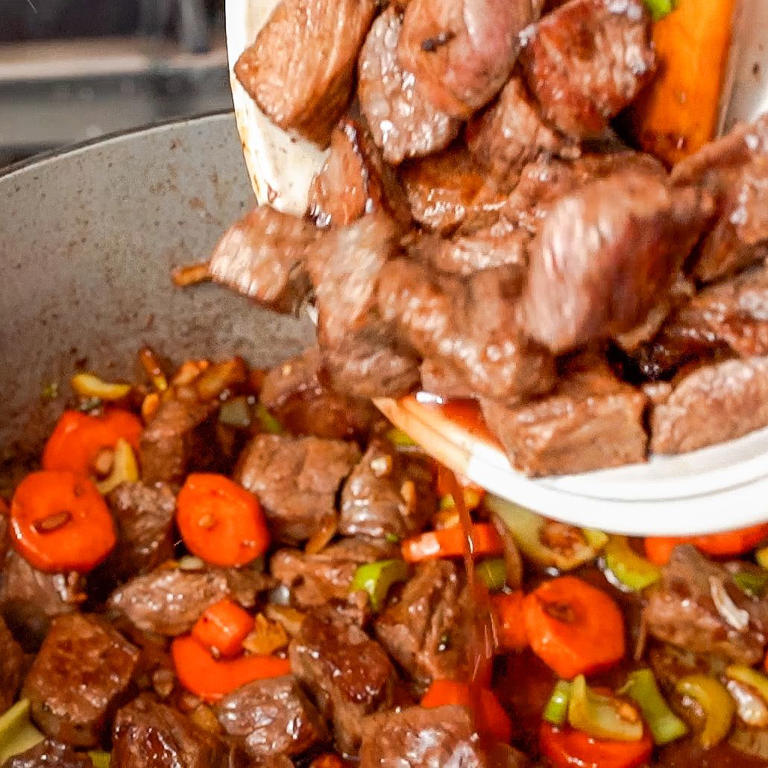 This Irish Beef Stew Is The Most Satisfying St. Patrick's Day Dinner