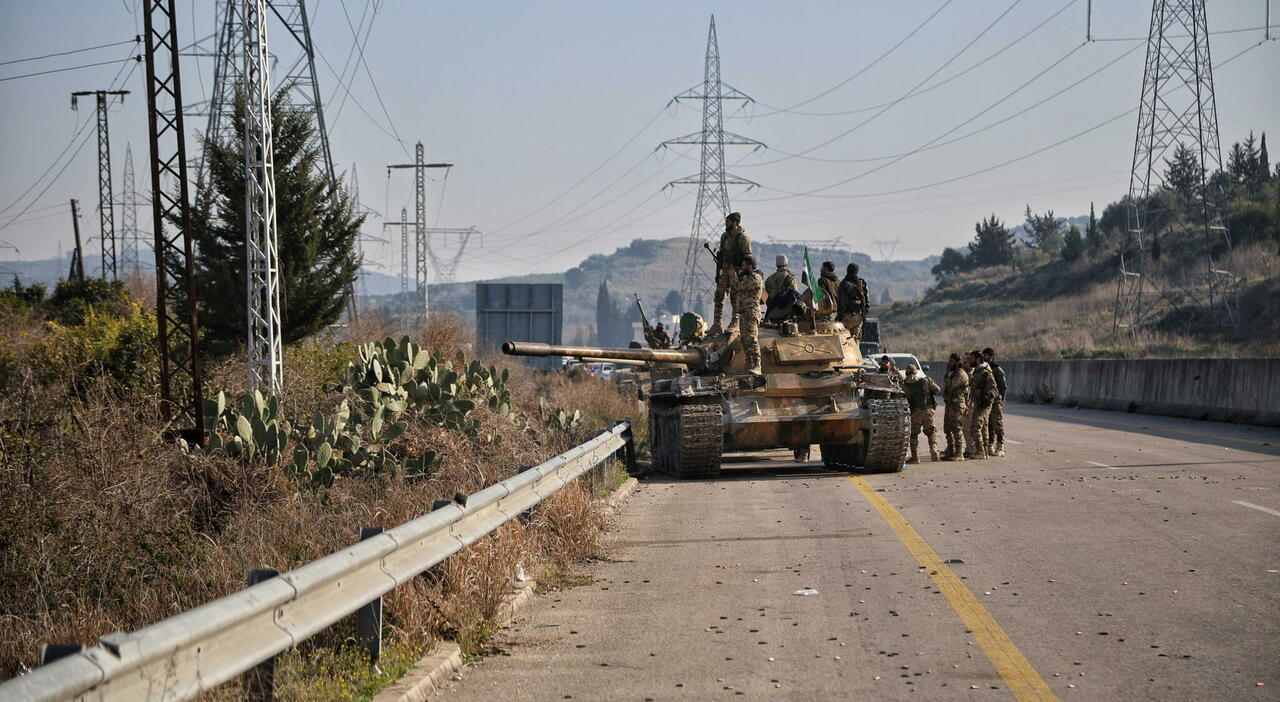 Siria, video choc di esecuzioni di massa contro alawiti. Ong: «147 ...