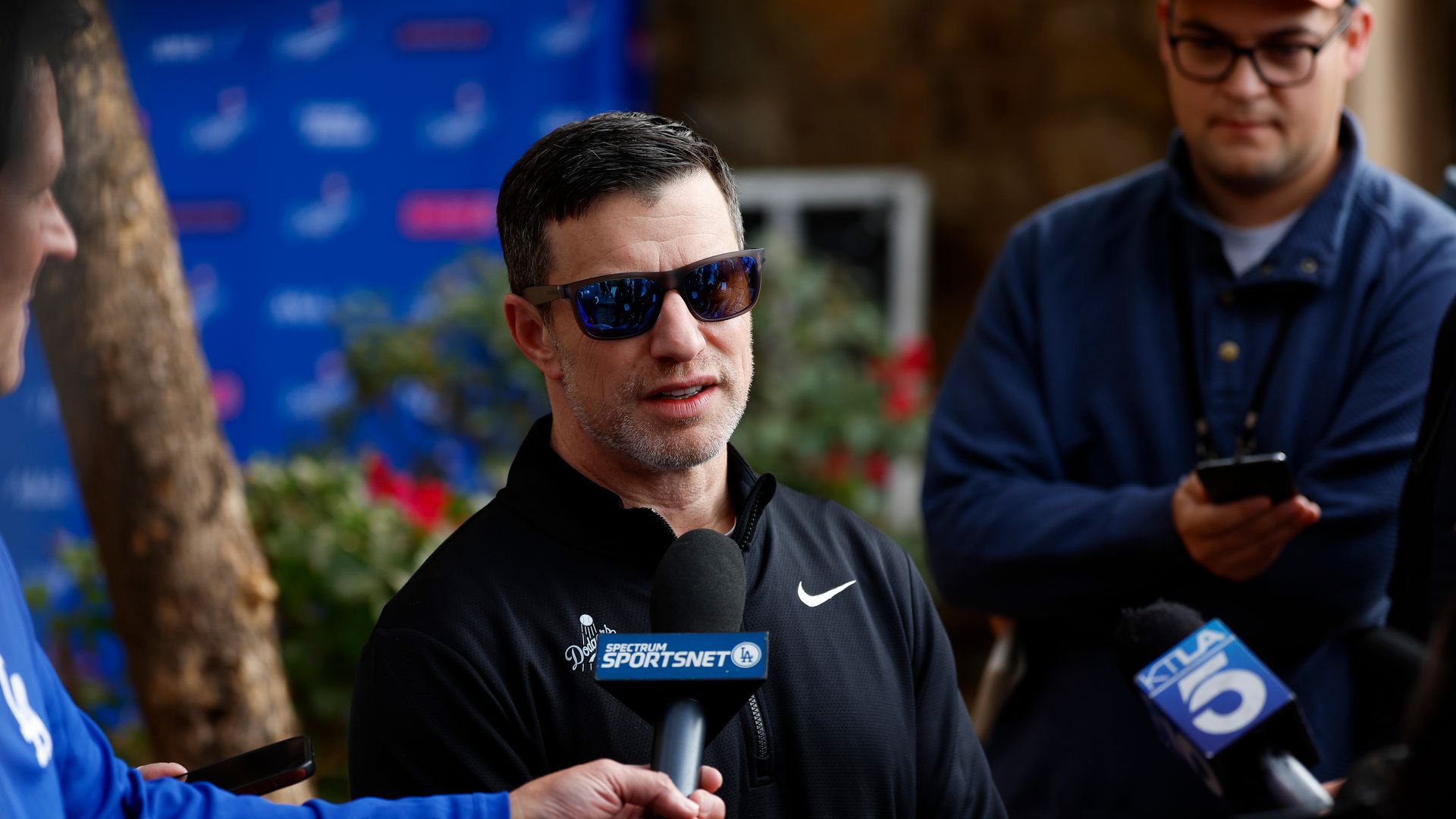 How the Dodgers roster will work for the Tokyo trip