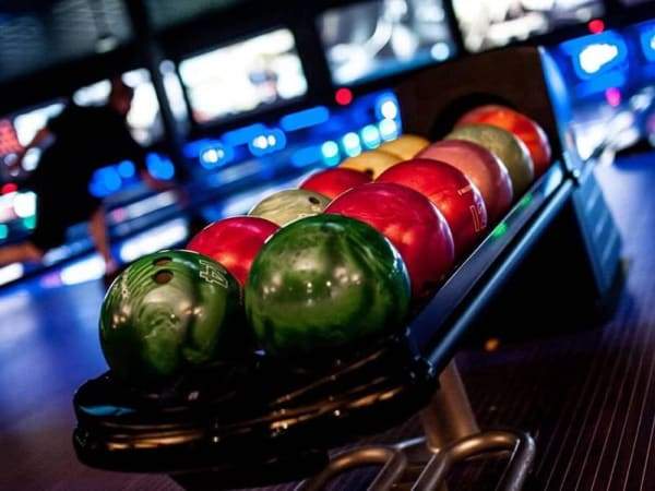 Pinstack bowling alley restaurant opens new DFW location in Westlake