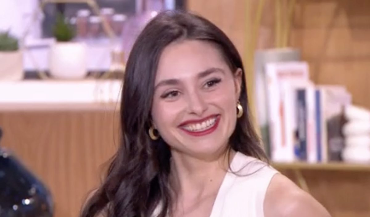 Esther Abrami a "quelque chose à vous annoncer” : à 28 ans, elle s ...