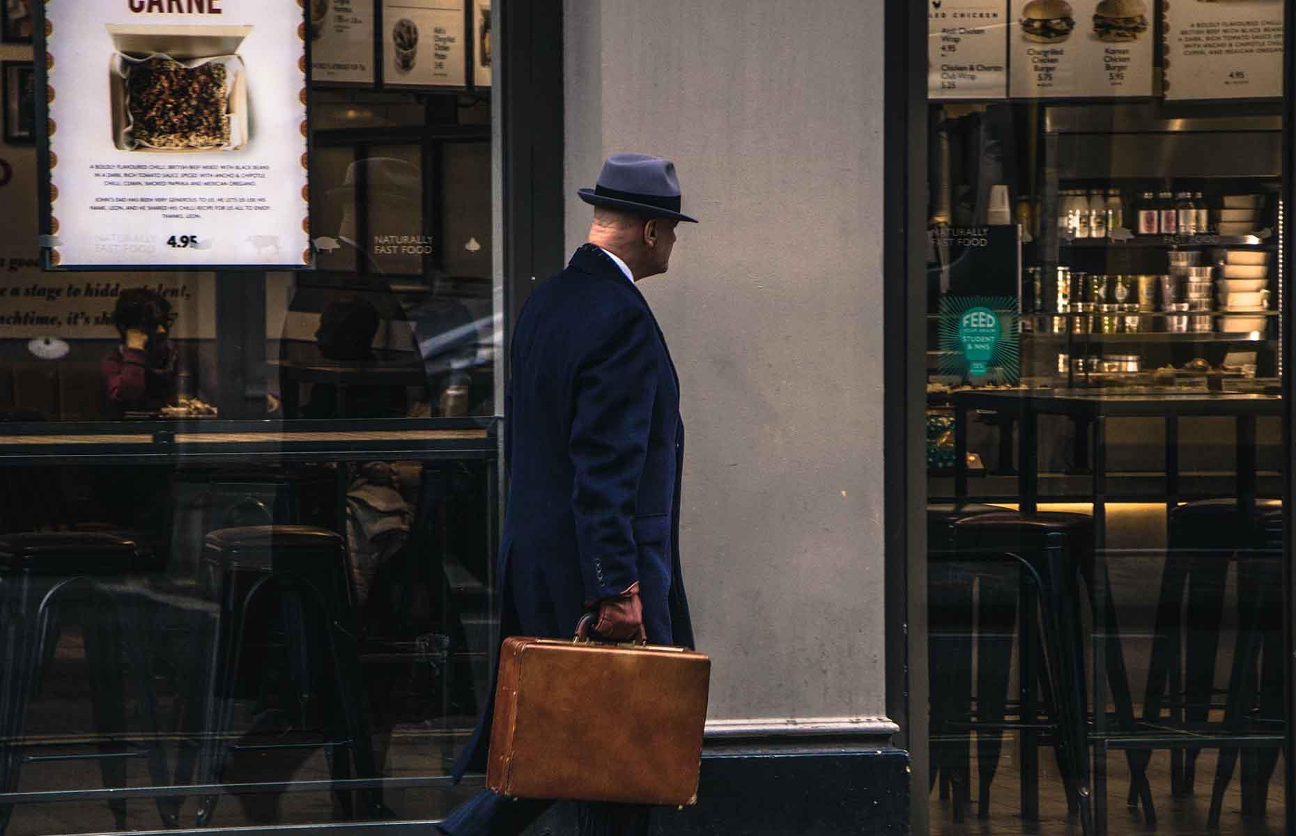 Want To Be An American Spy? Here's What You'll ACTUALLY Earn