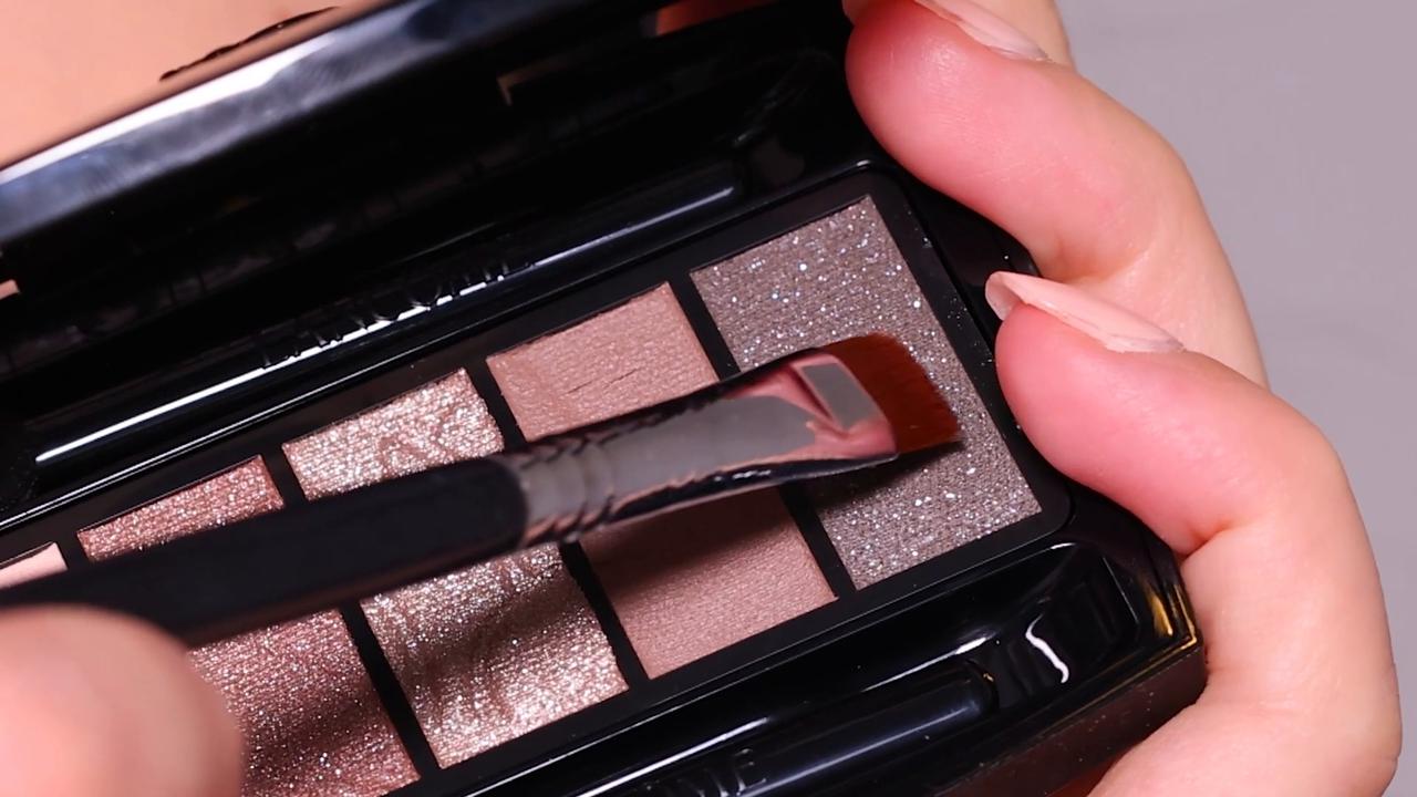 5 MINUTE Easy Foxy Eye Makeup Look