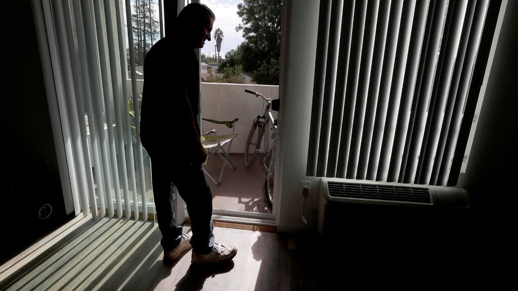 LA Housing Authority stops accepting Section 8 applicants due to ...