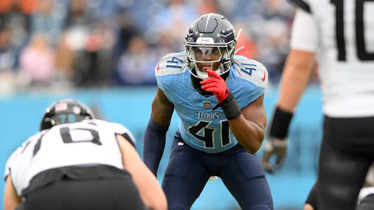 Titans Sign Two Defenders to Contract Extensions