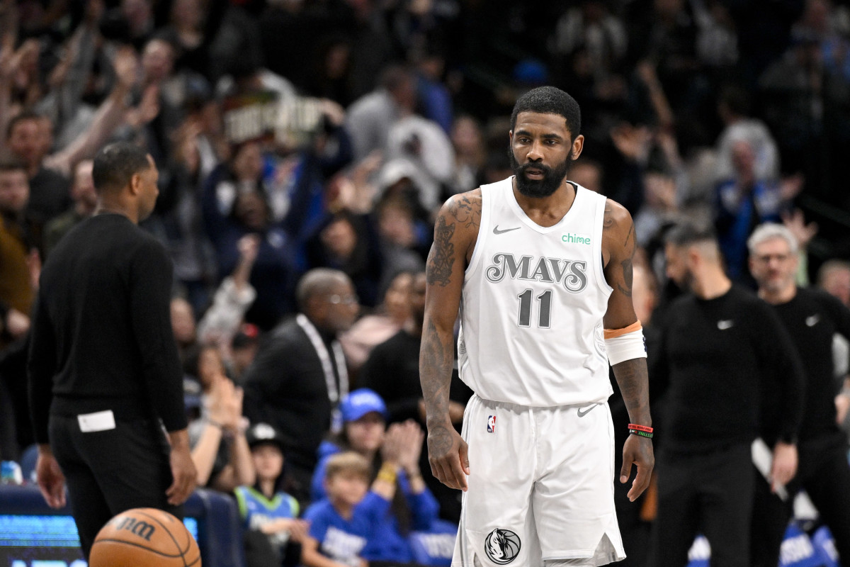 Mavericks Suffer Another Blow After Kyrie Irving Season-Ending Injury