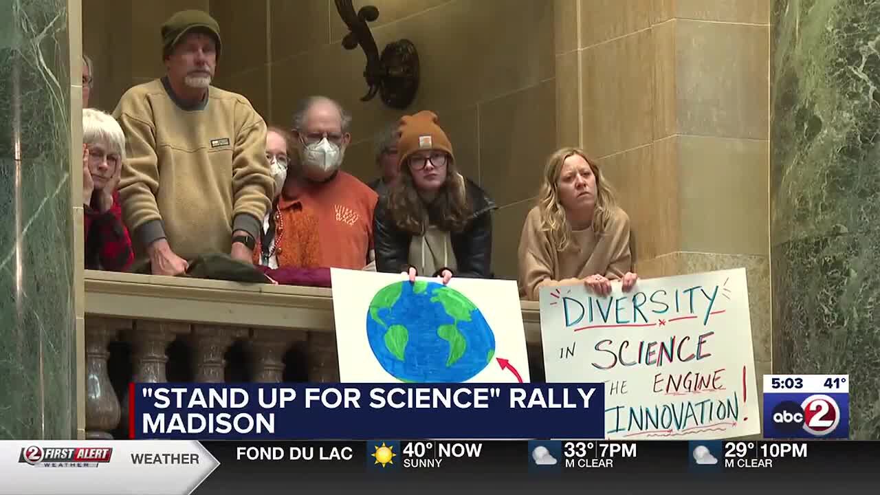 “Stand up for Science” rally held at Wisconsin State Capitol