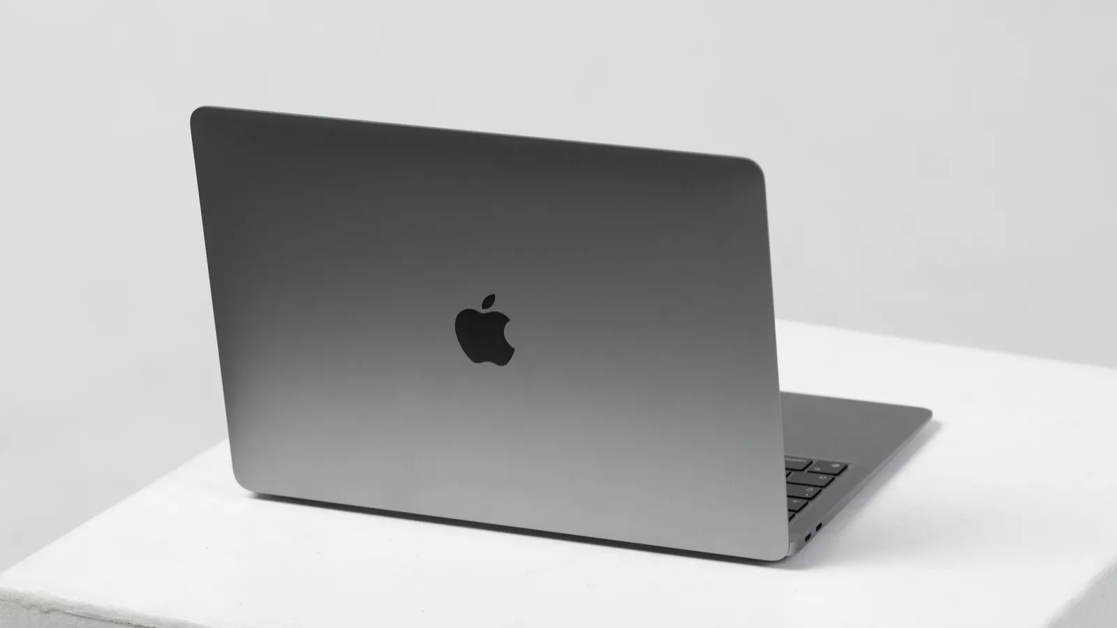 Here’s What to Expect From the 2025 MacBook Pro Upgrade