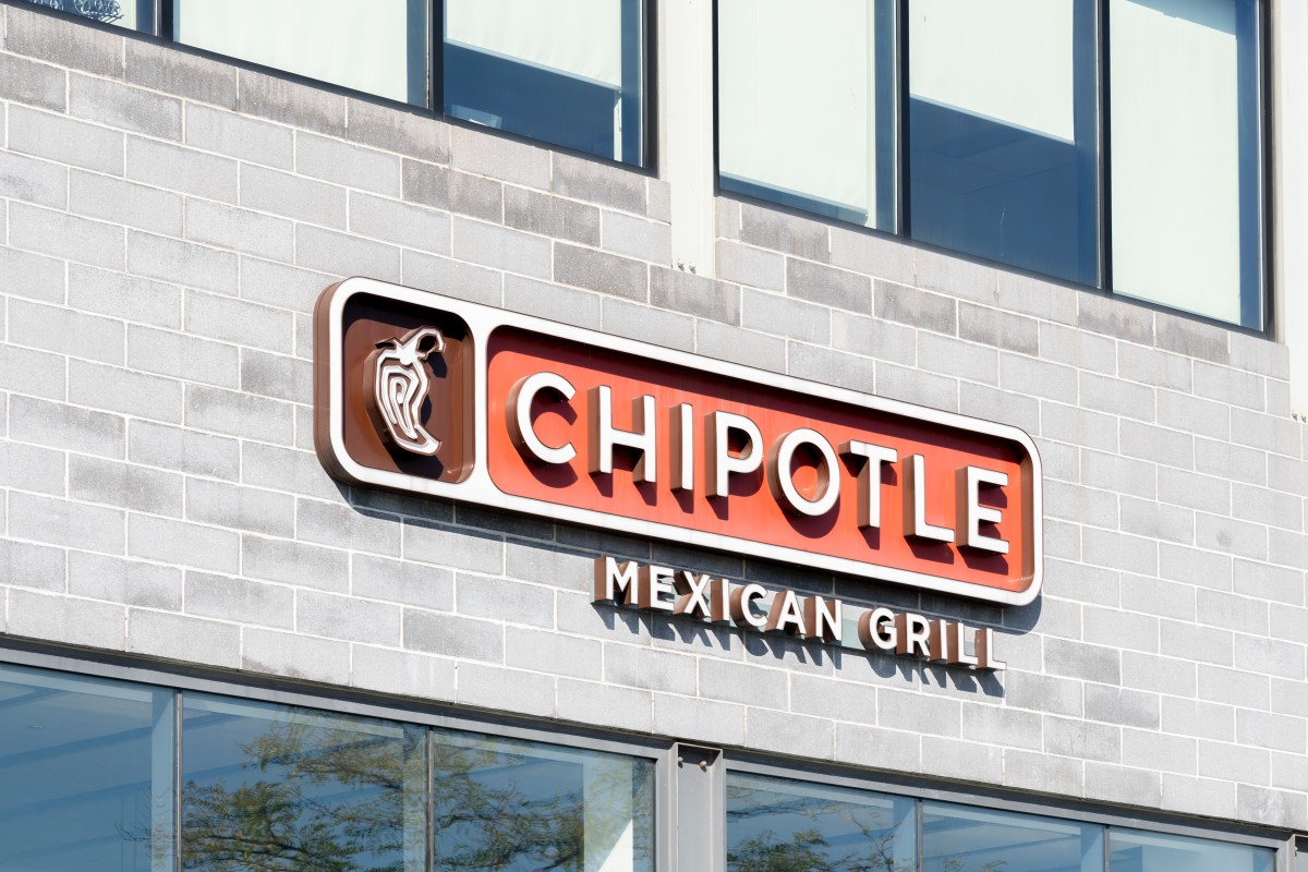 Chipotle Teams Up with NBA Stars For the Ultimate To-Go Bag Fans are ...