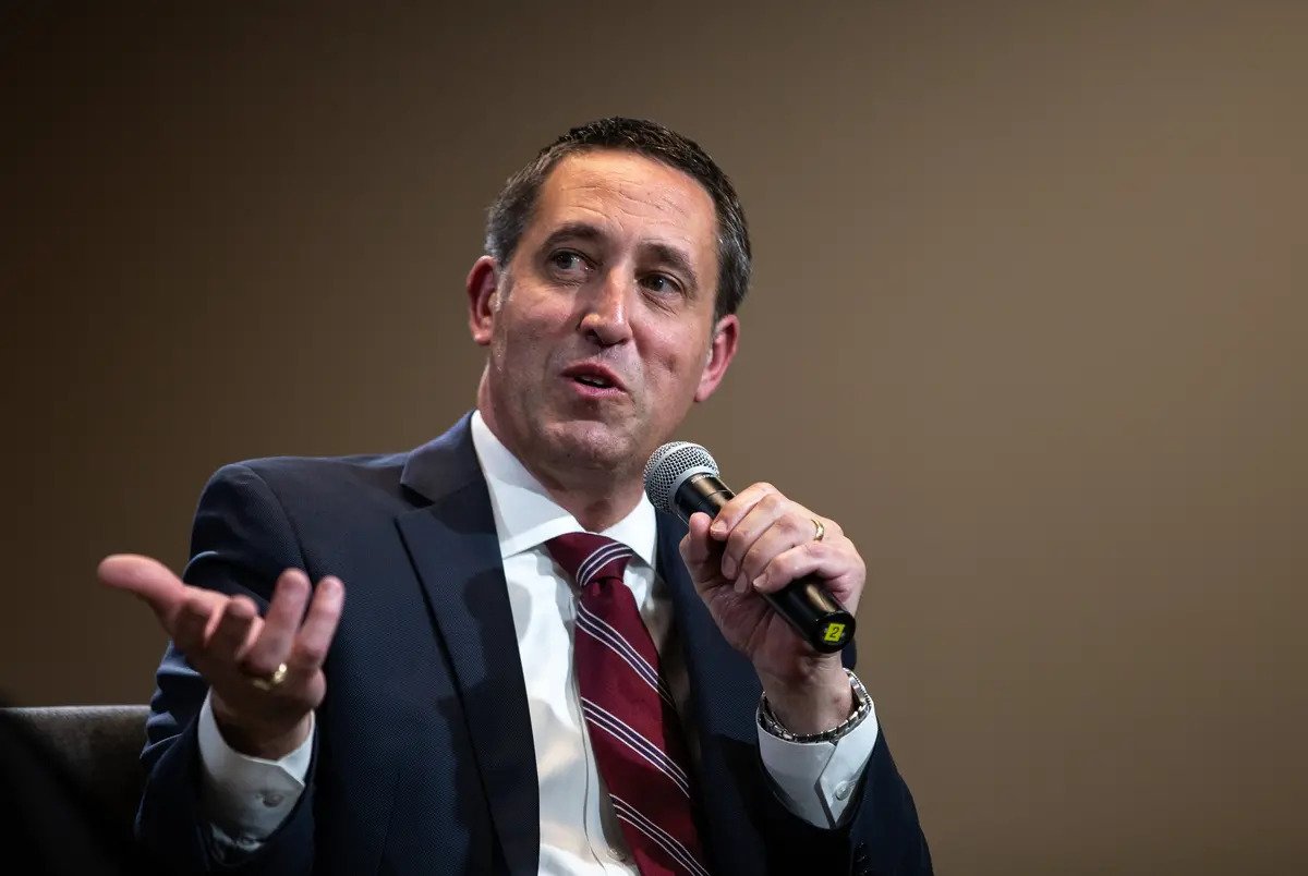 Texas A&M board taps Texas Comptroller Glenn Hegar as next chancellor