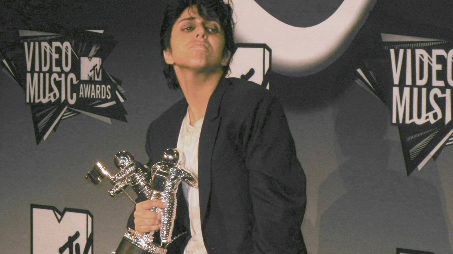 Lady Gaga explica qué pasó con su alter ego Joe Calderone