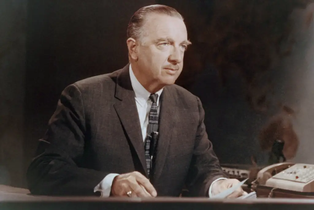 12 Respected Newscasters Who Defined Trust in the Golden Age of News