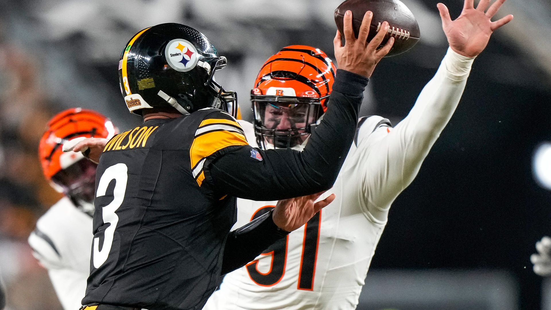 Trey Hendrickson is drawing significant trade interest: Should the ...