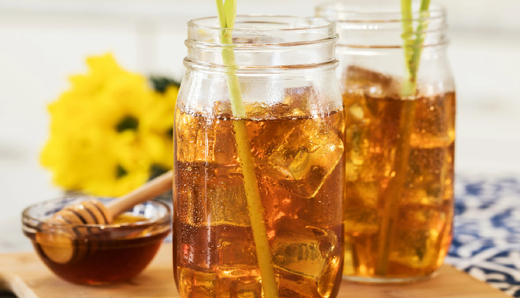 Honey Ginger Iced Tea Recipe: A Refreshing and Healthy Beverage