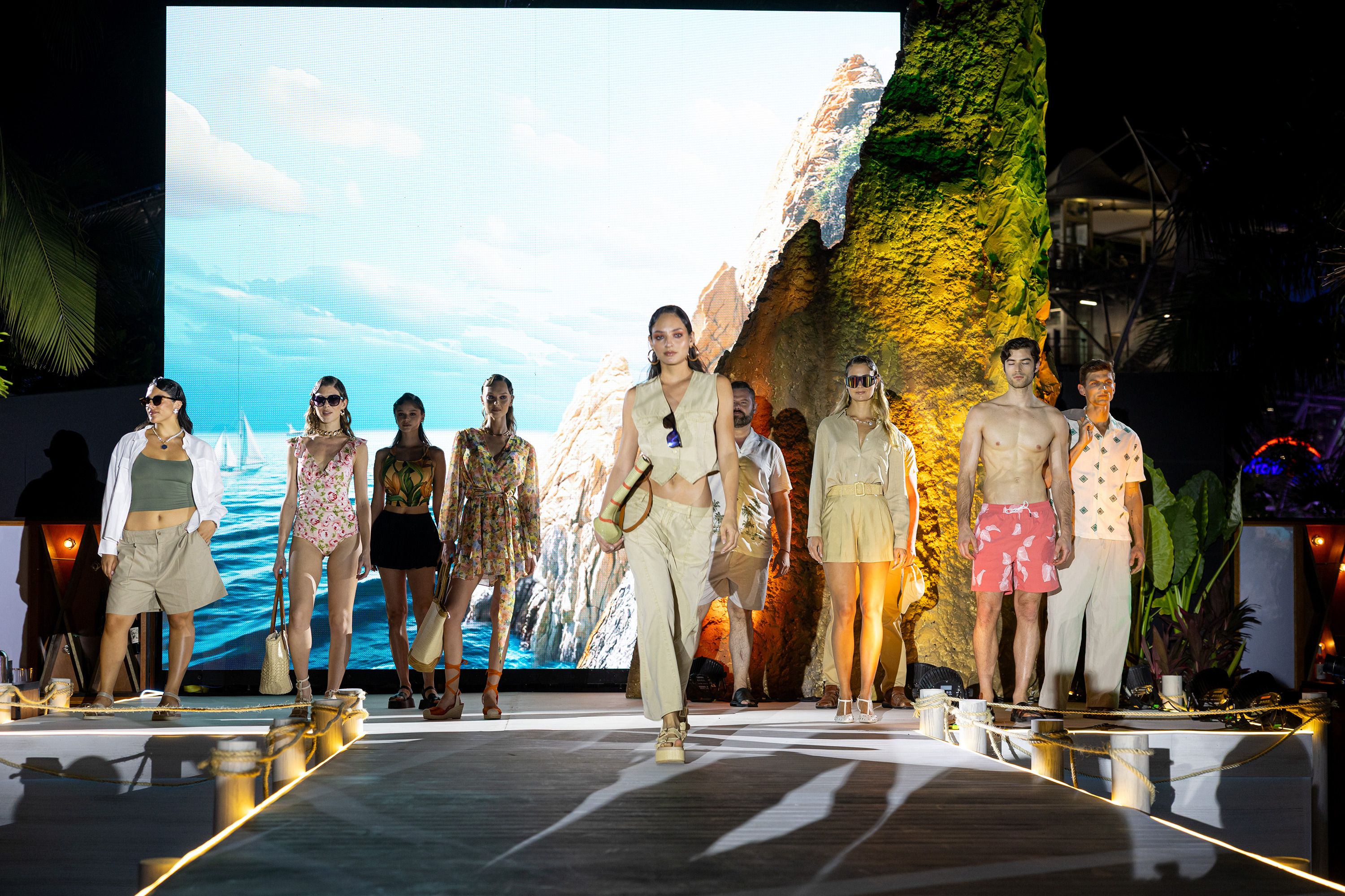 Bajo el sol de Acapulco, SEARS presentó su colección Spring in Fashion 2025