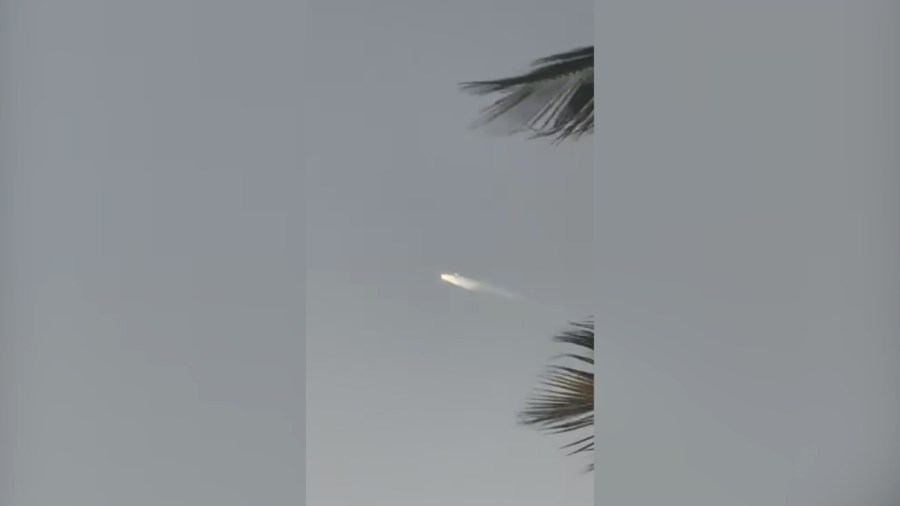 VIDEO: Maryville woman captures SpaceX Starship test flight explosion ...