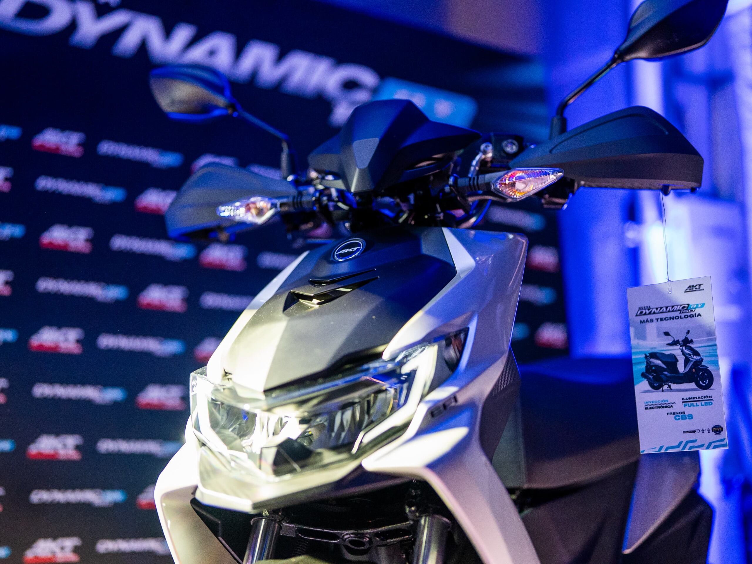 AKT amplía su línea de scooters en Colombia con la nueva Dynamic RX