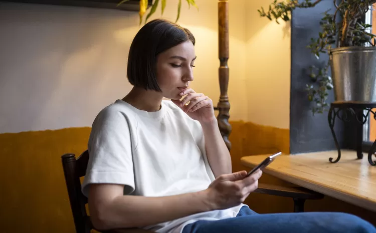 7 Kebiasaan Unik Orang Overthinking, Nomor 3 Paling Sering Terjadi