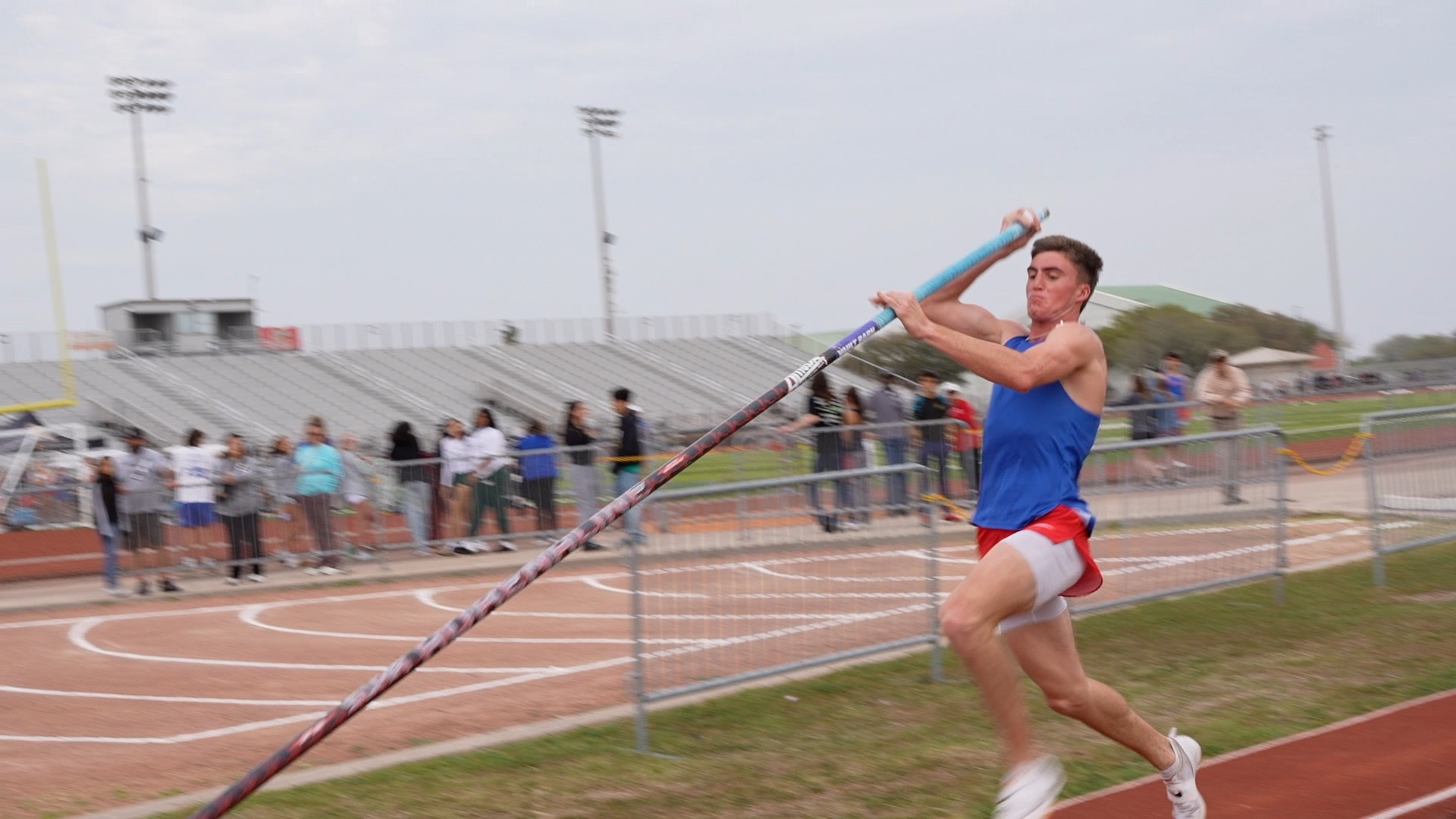 Ryder Harrison breaks CBCA Meet of Champions pole vault record 2025